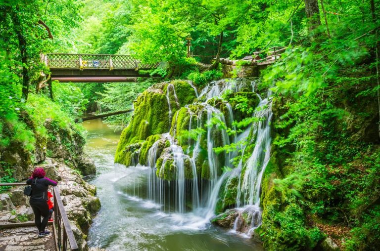 24 Fun Facts About Romania For An Epic Road Trip (2023)