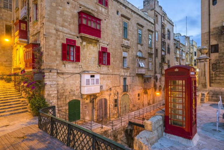 16 Fun Facts About Malta That'll Make You Book A Trip (2023)