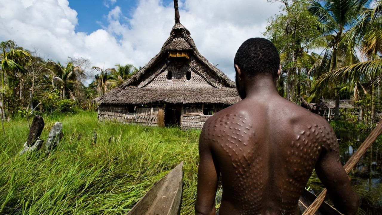 13 Unbelievable Wonders Of Papua New Guinea | Mycountryfacts